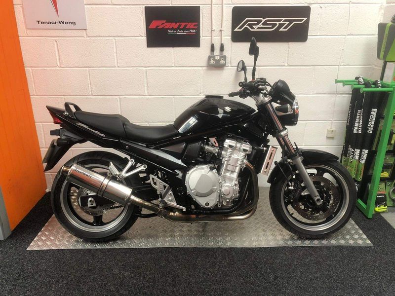 Suzuki Bandit 650 - Power Start Bikes