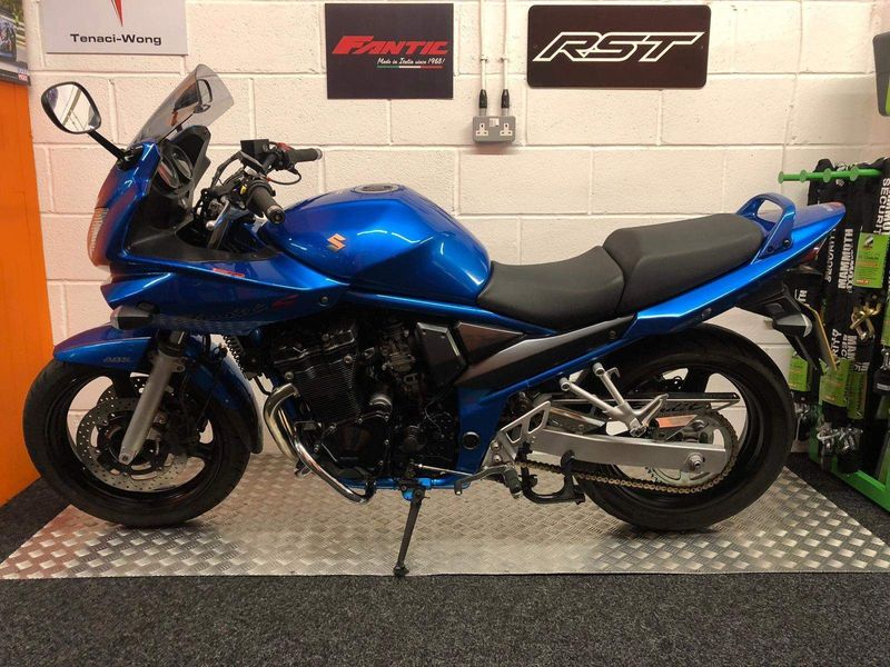 Suzuki Bandit 650 - Power Start Bikes